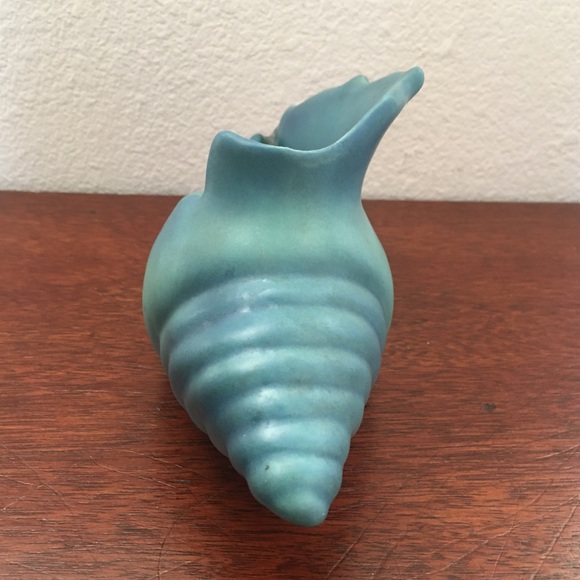 Vintage | Accents | Vintage Van Briggle Conch Sea Shell Pottery Planter ...
